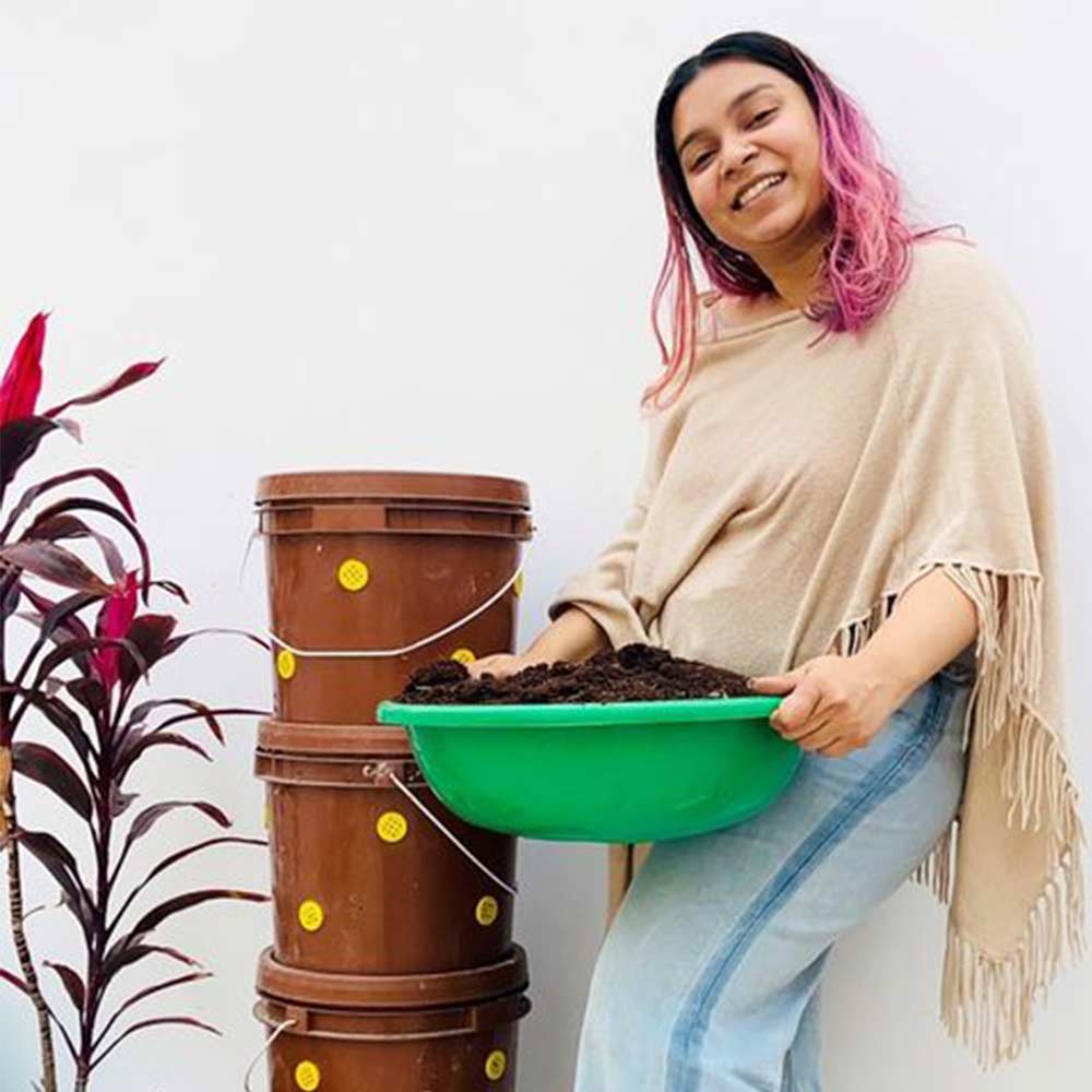 Start smell-free composting with Compact, outdoor Gobble Home Compost Bin